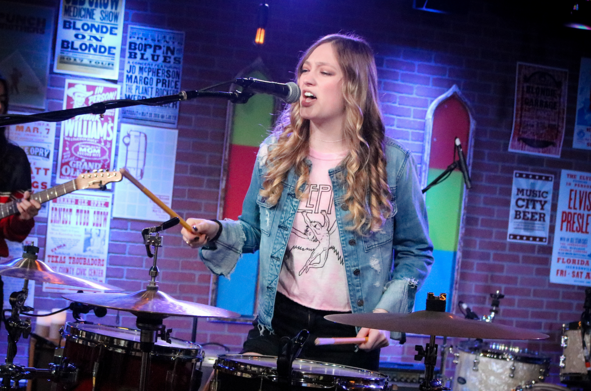 Music Spotlight: Mia Morris – Bethany Writes