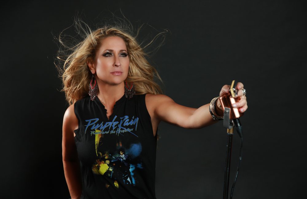 Music Spotlight: Heidi Newfield – Bethany Writes