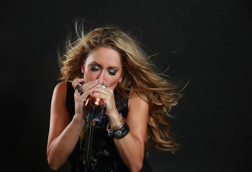 Heidi Newfield Releases the Highly Anticipated Barfly Sessions, Vol. 1 ...