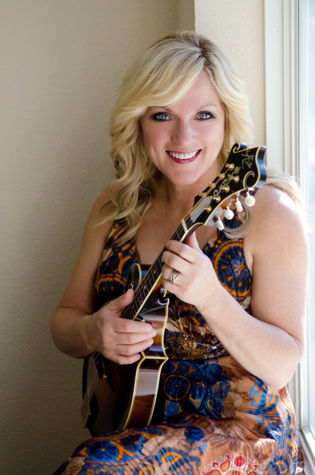 Music Spotlight: Rhonda Vincent – Bethany Writes