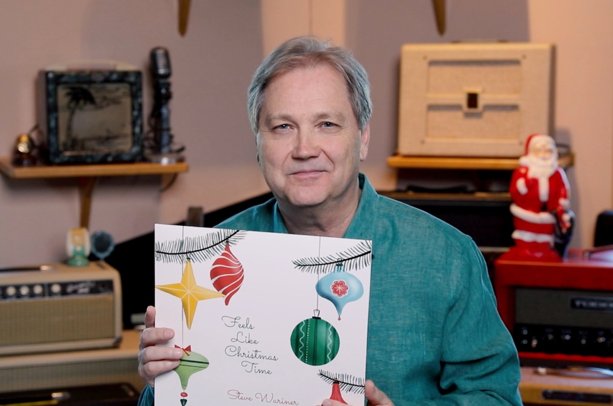 Steve Wariner releases “Feels Like Christmas” Today – Bethany Writes