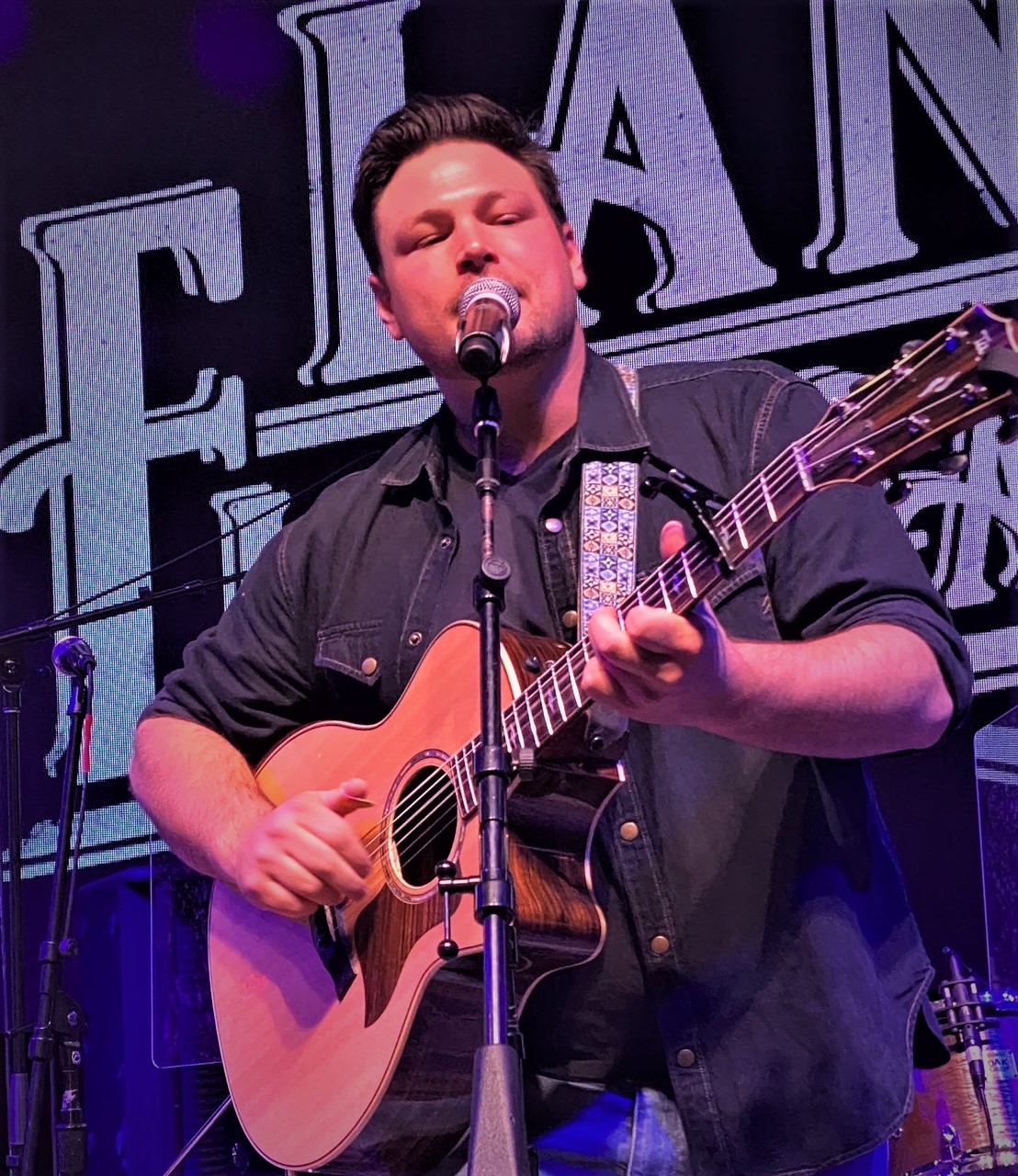 Music Spotlight: Ian Flanigan – Bethany Writes