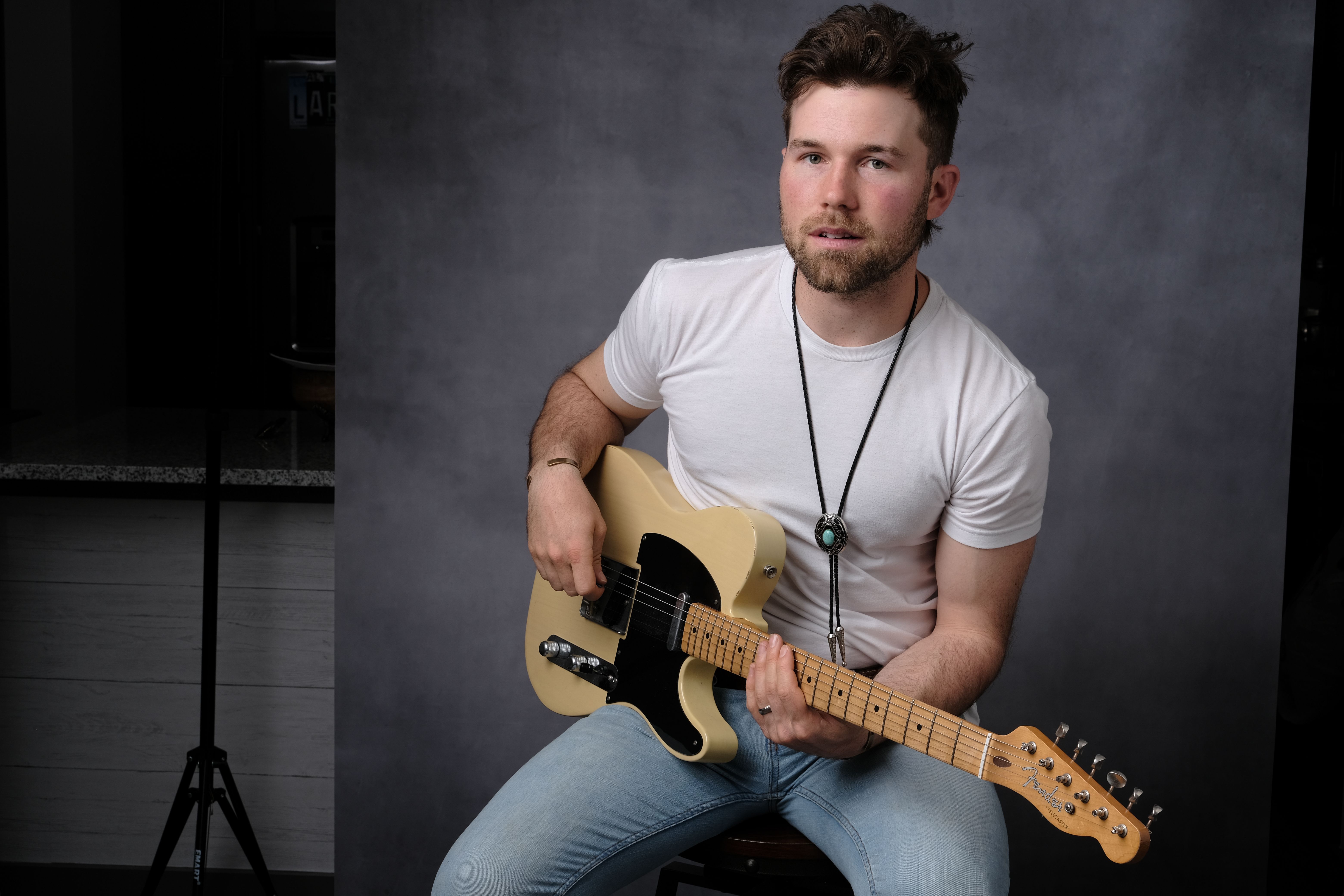 Music Spotlight: Johnny Day – Bethany Writes