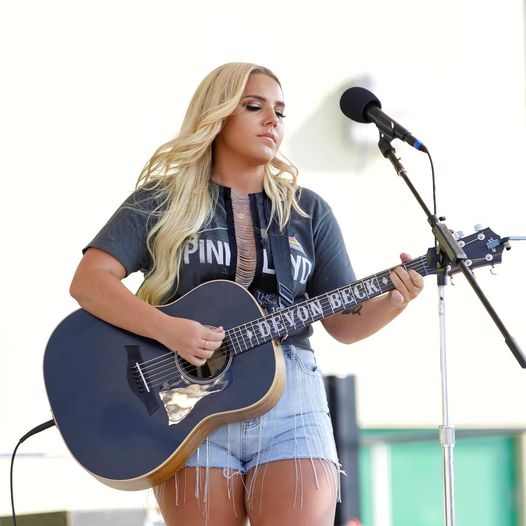 Music Spotlight Artist Devon Beck Releases ‘Homewrecker’ – Bethany Writes