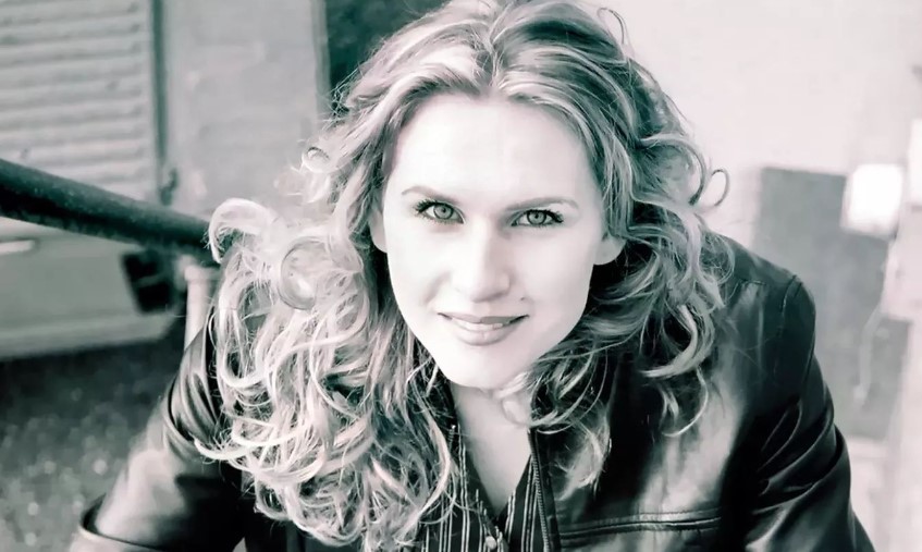 Music Spotlight: Colleen Rae – Bethany Writes