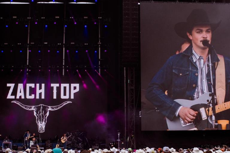 Music Spotlight: Zach Top – Bethany Writes