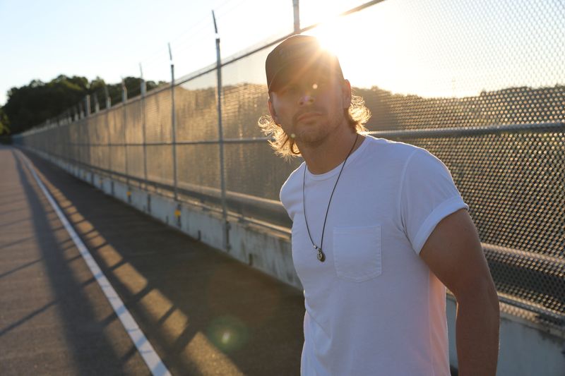 Music Spotlight: Robby Johnson – Bethany Writes