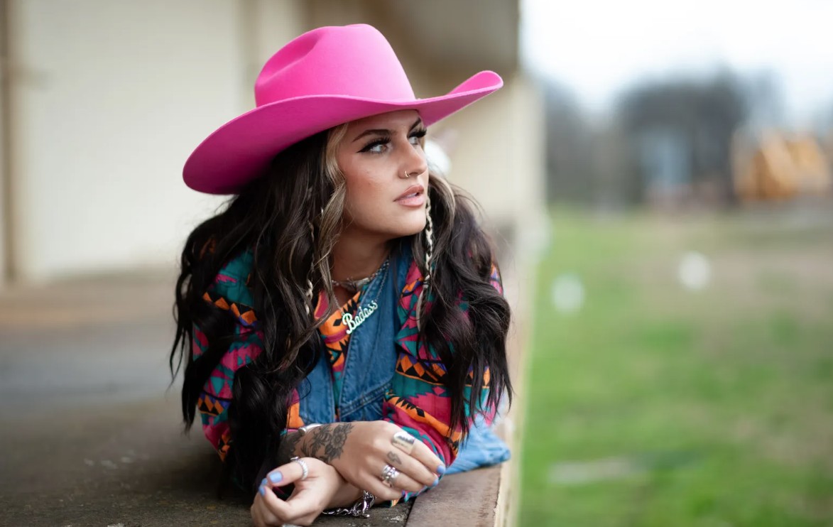 Music Spotlight: Taylor Austin Dye – Bethany Writes