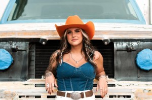 Music Spotlight: Taylor Austin Dye – Bethany Writes