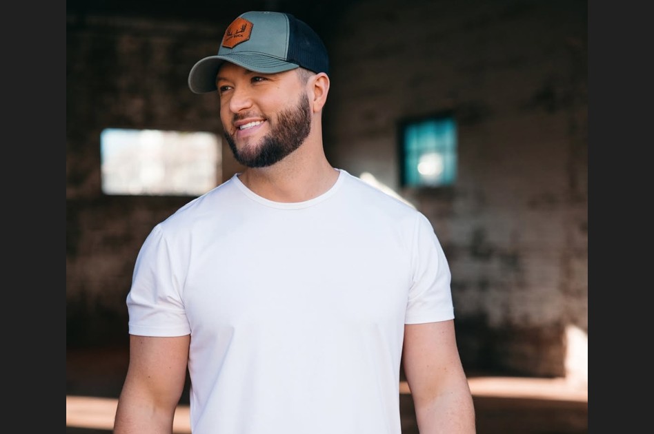 Music Spotlight: Kelsey Hart – Bethany Writes