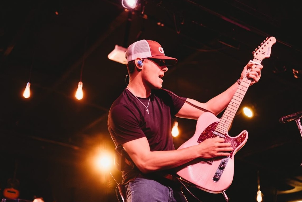 Music Spotlight: Lane Smith – Bethany Writes