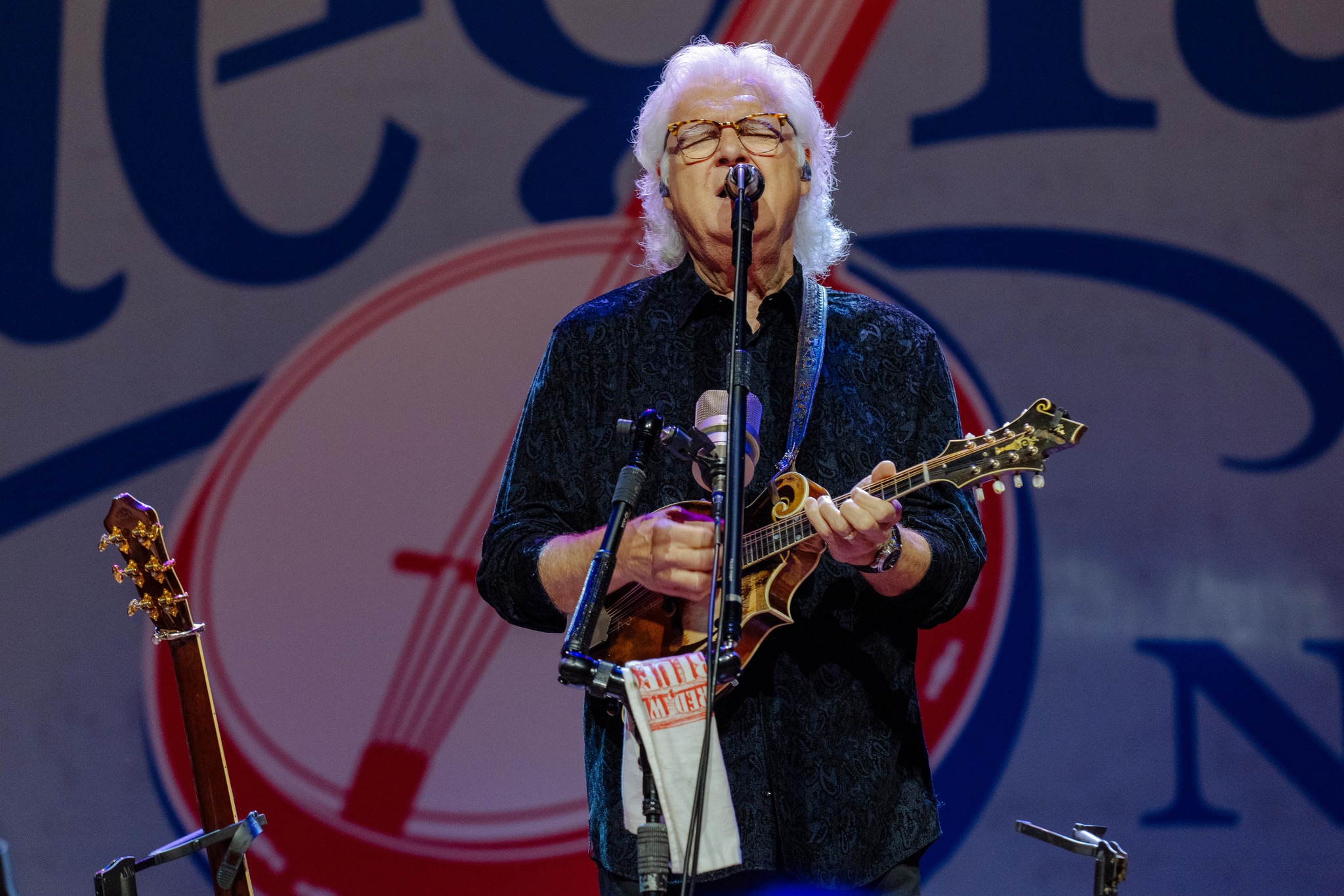 Ricky Skaggs Closes Out Bluegrass Nights at the Ryman – Bethany Writes