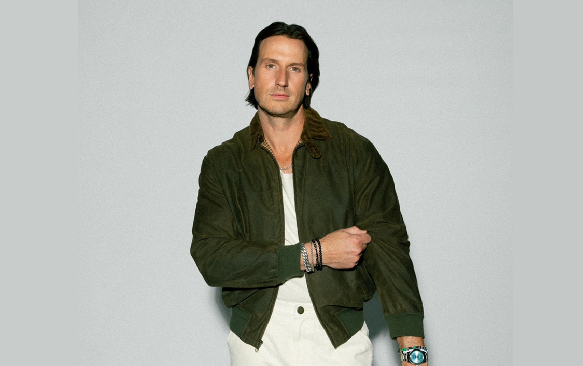 Russell Dickerson Releases ‘Famous Back Home’ Album – Bethany Writes