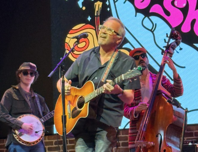 Music Spotlight: Marcus Hummon – Bethany Writes